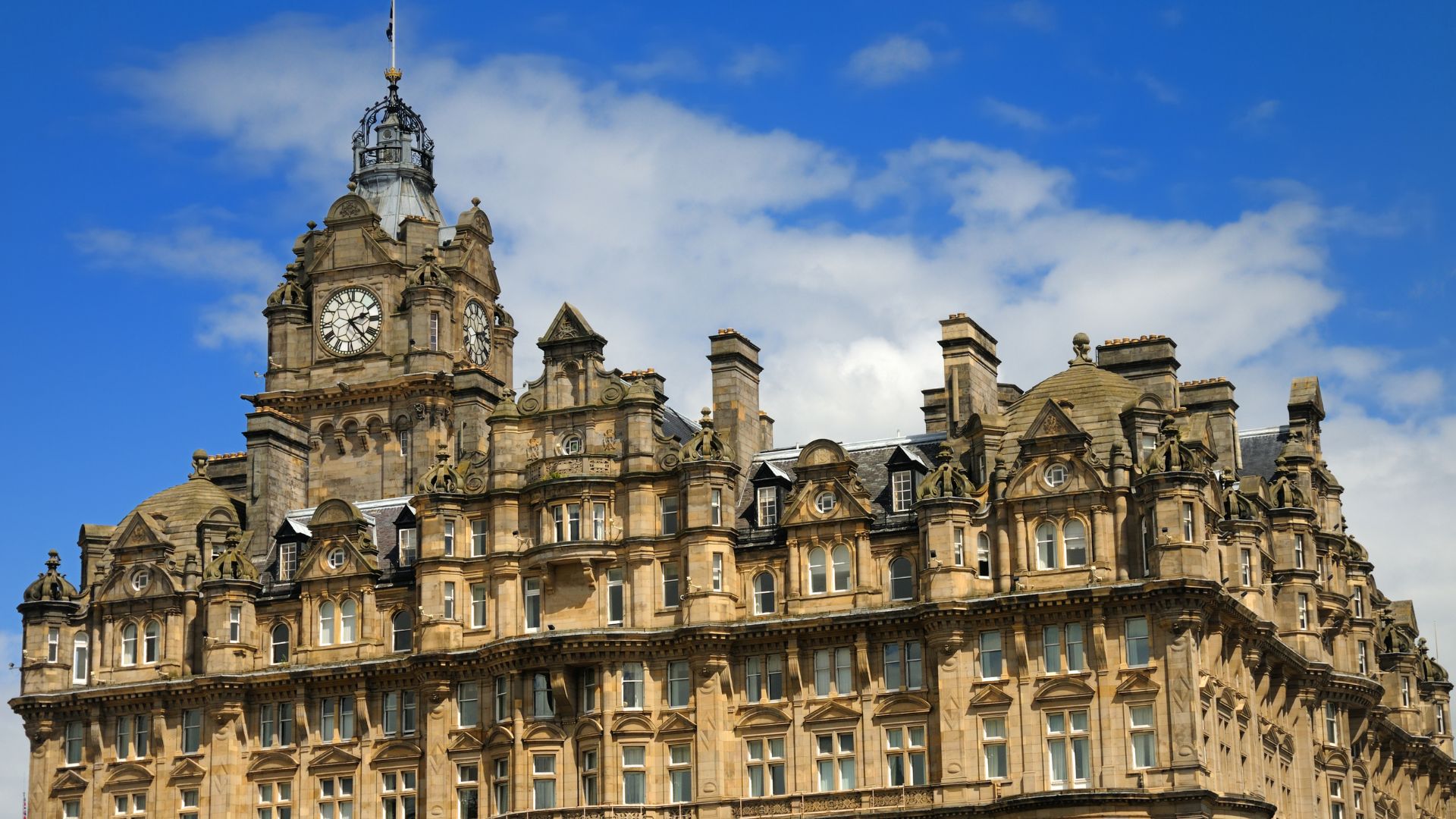 Signature Scotland (10 Days) - GoScottishTours