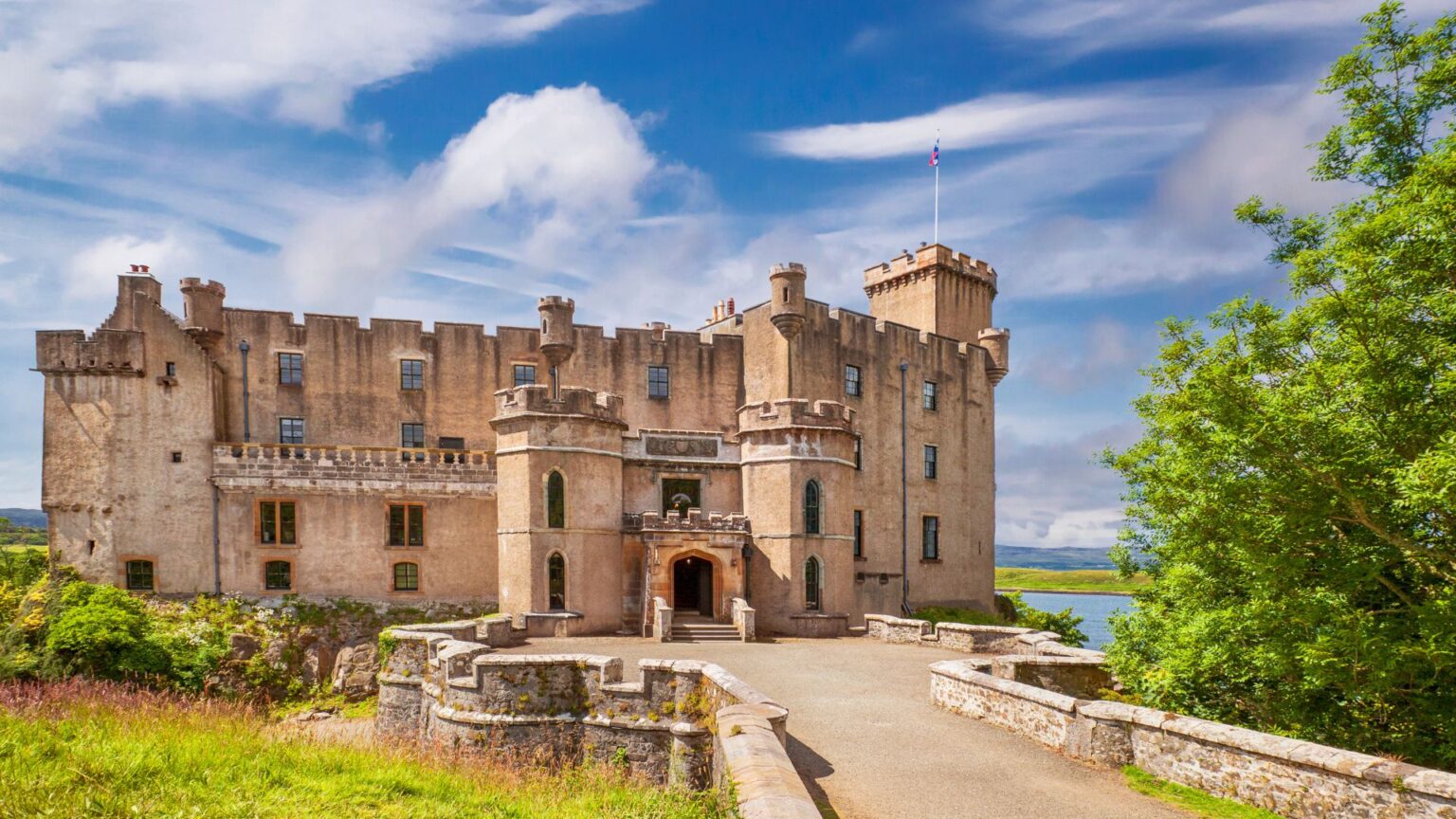 Isles & Glens of Scotland - GoScottishTours
